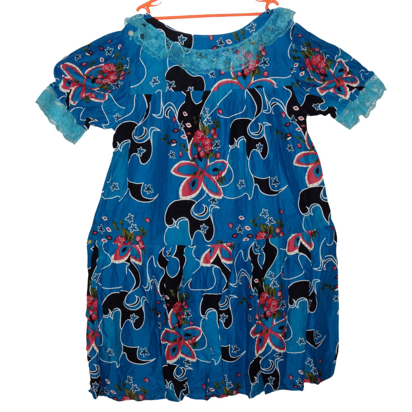 TRADITION AL ISLAND DRESS,Dresses