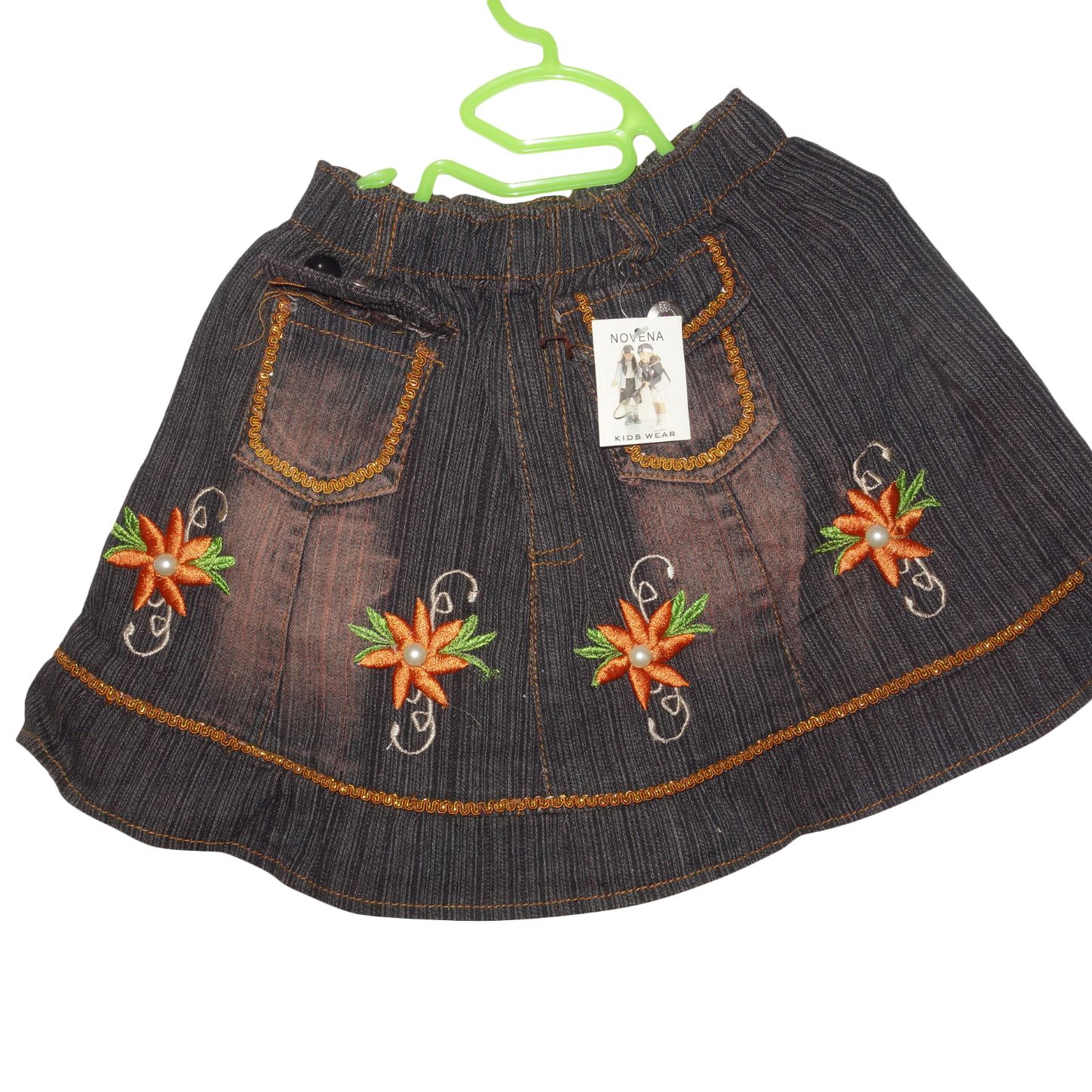 GIRLS SKIRTS SIZE 4-8 YR OLD,